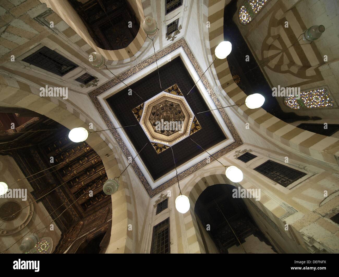 Al azhar university cairo interior hi-res stock photography and images ...