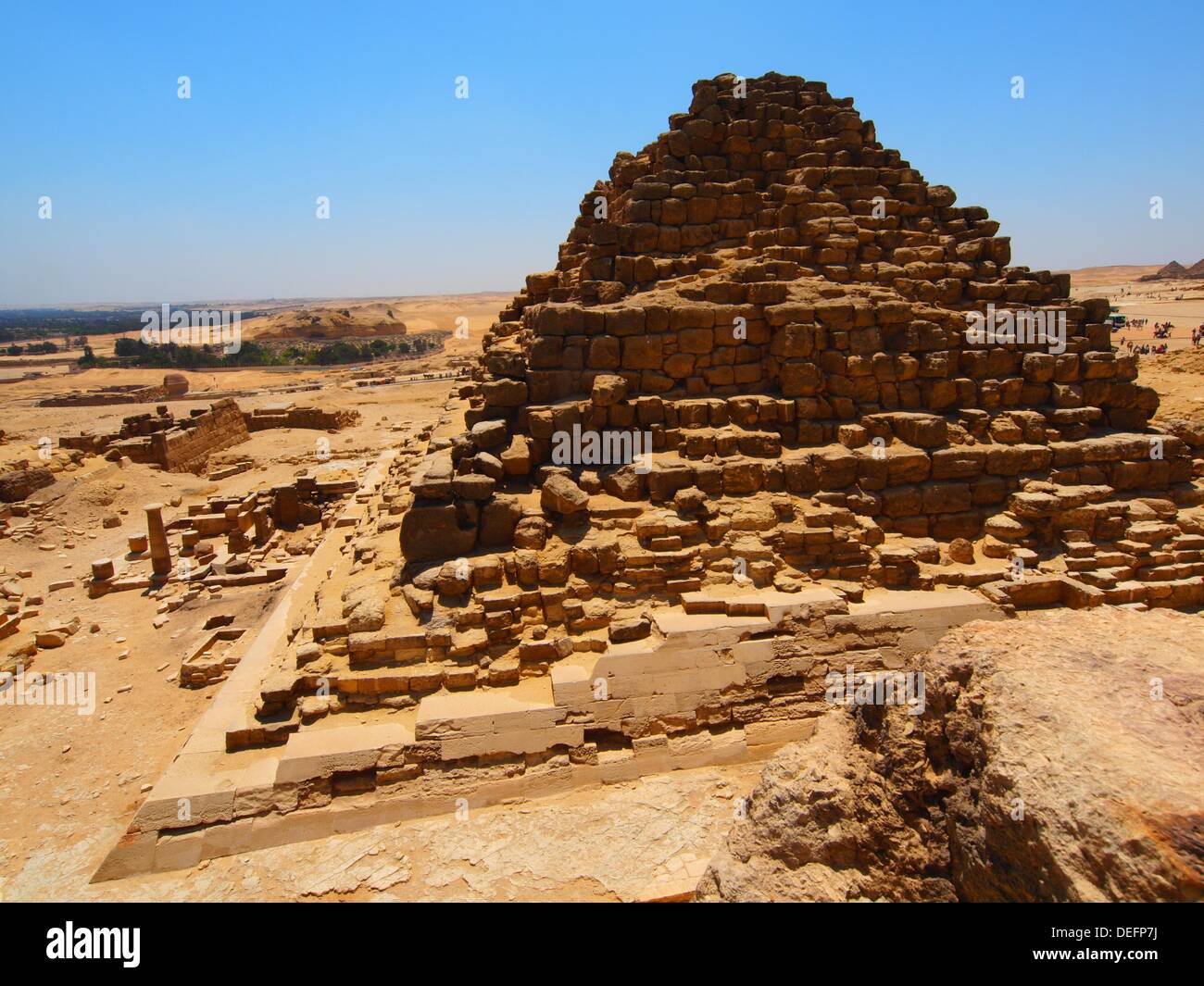 The pyramid of ghizeh hi-res stock photography and images - Alamy