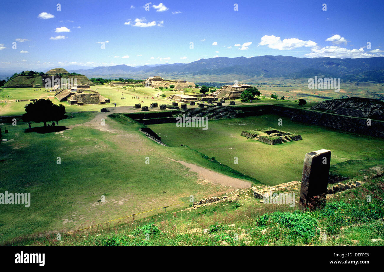 Mixtec hi-res stock photography and images - Alamy