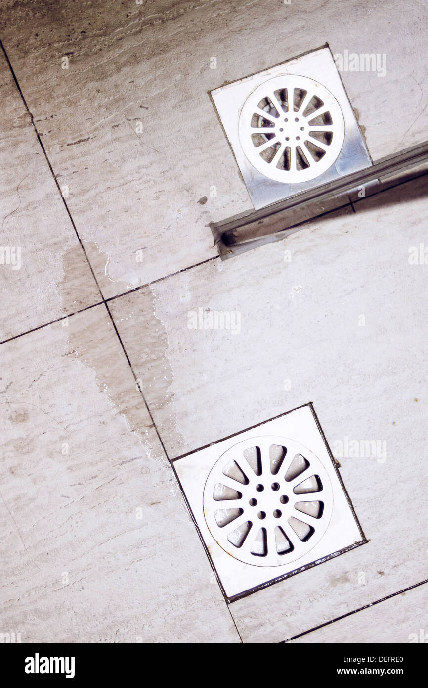 Puddle Floor Tile High Resolution Stock Photography and Images - Alamy