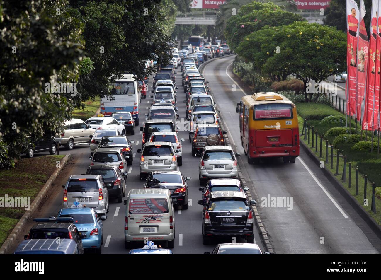 Backside lane hi-res stock photography and images - Alamy