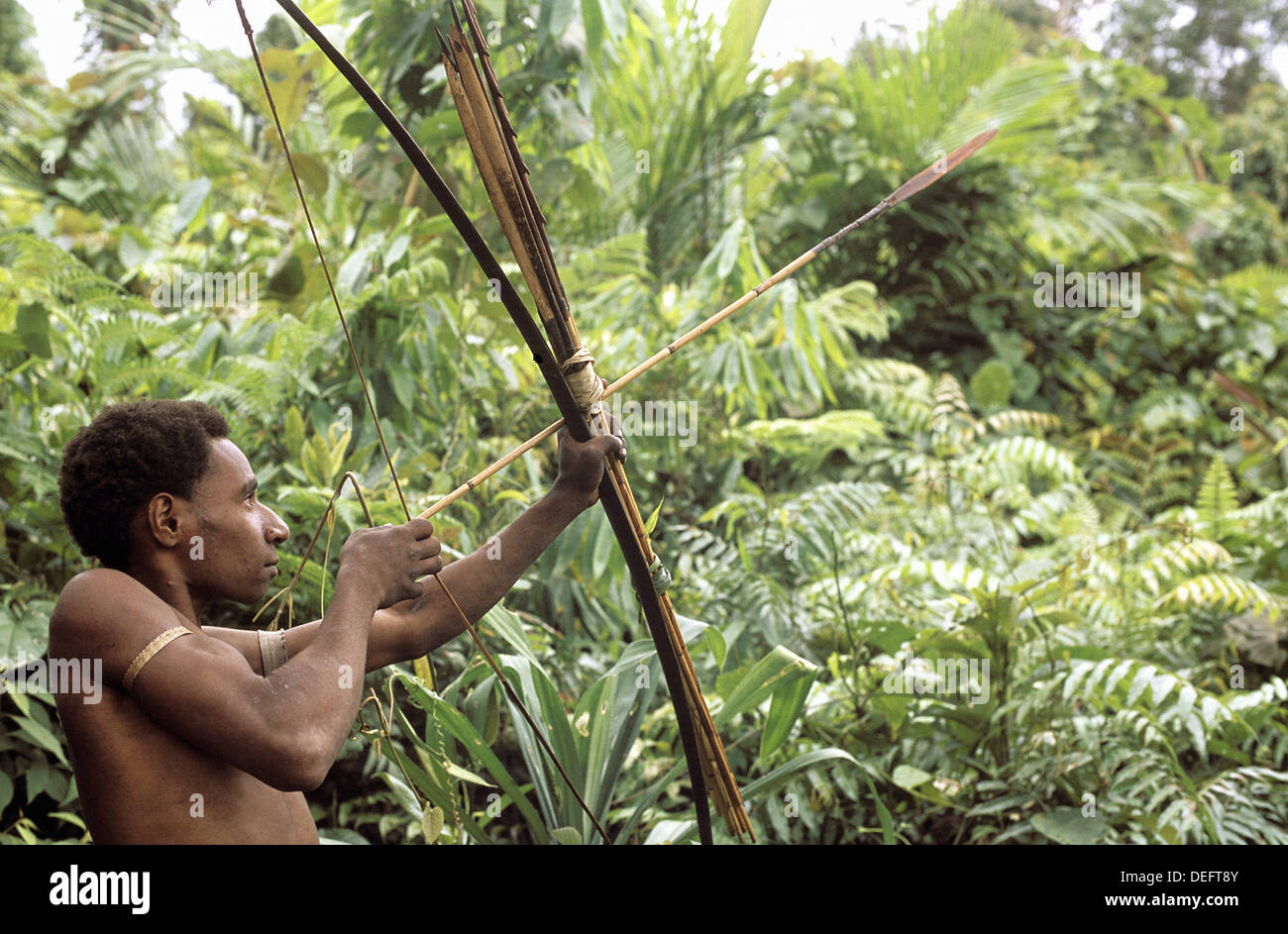 Korowai hi-res stock photography and images - Alamy