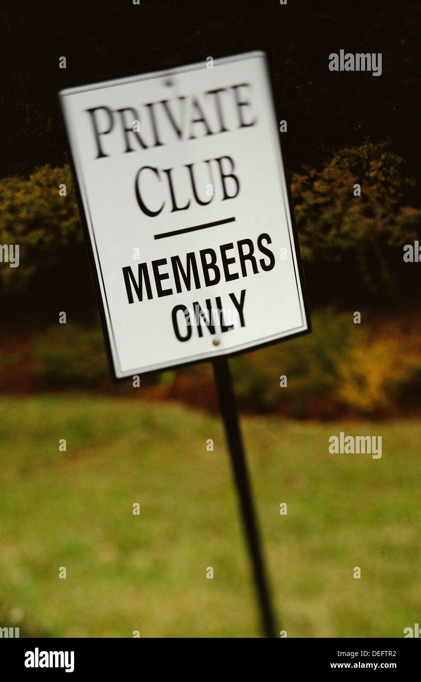 Member only club hi-res stock photography and images - Alamy