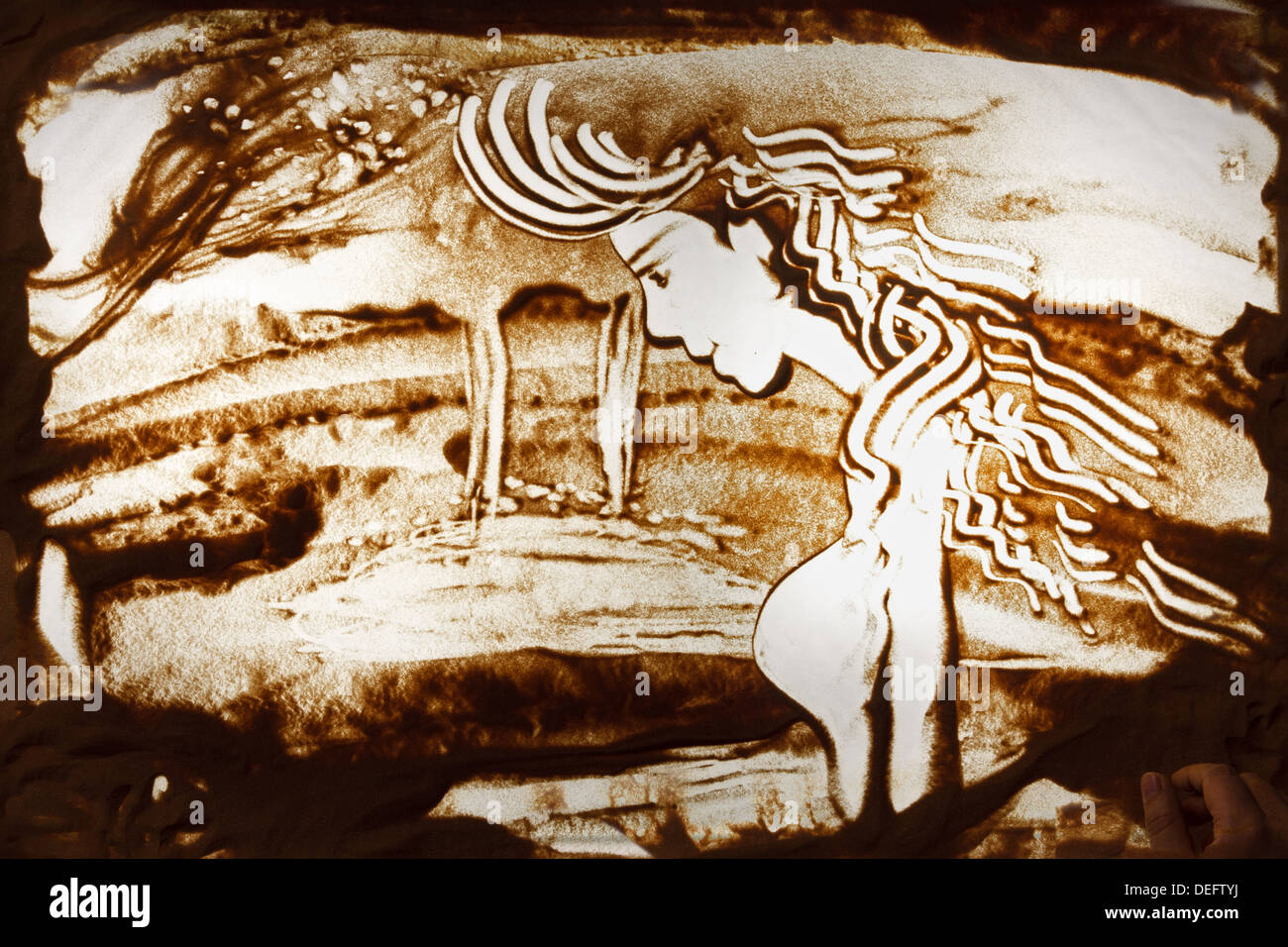 Sand painting hi-res stock photography and images - Alamy