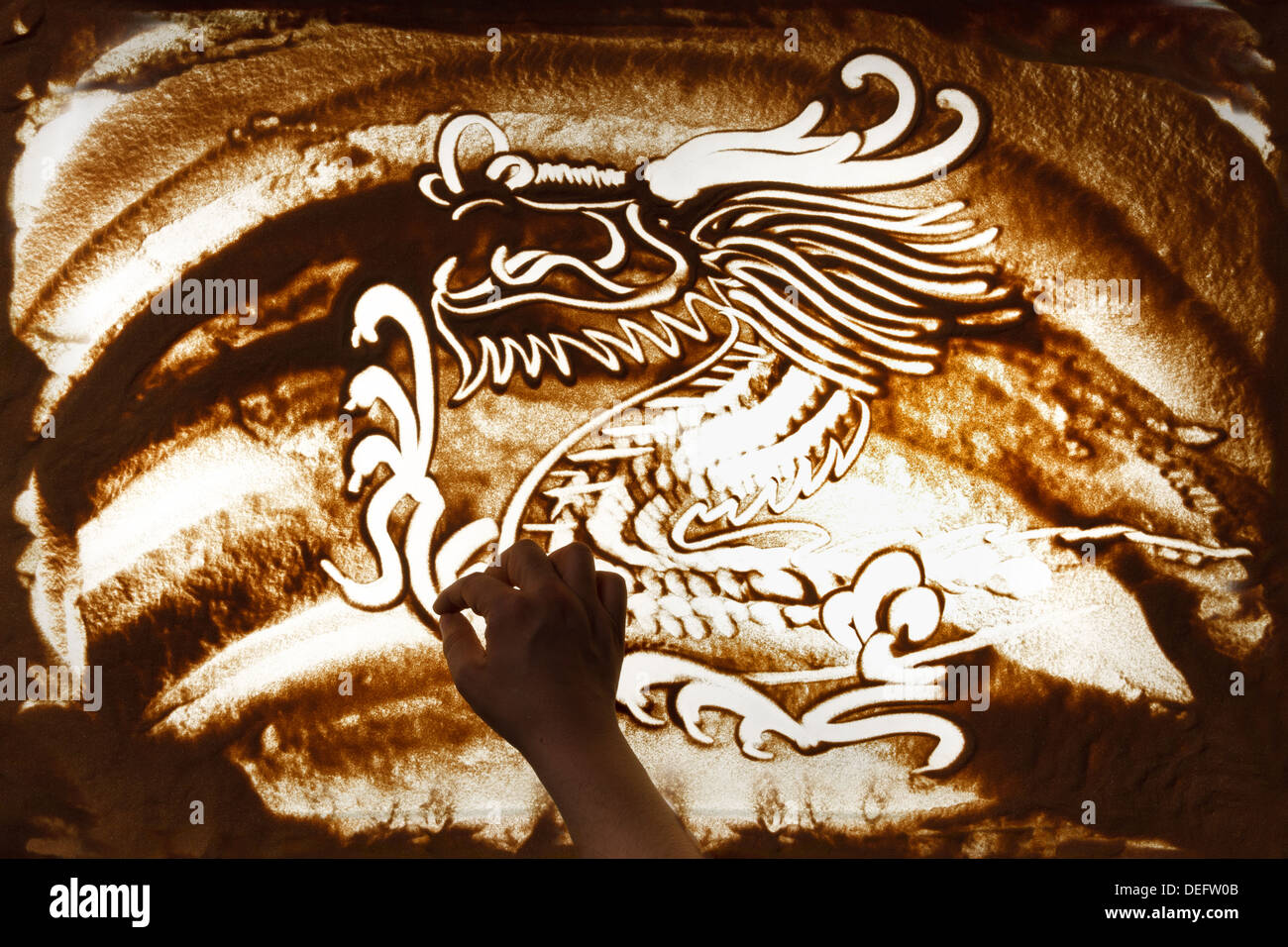 Sand painting hi-res stock photography and images - Alamy