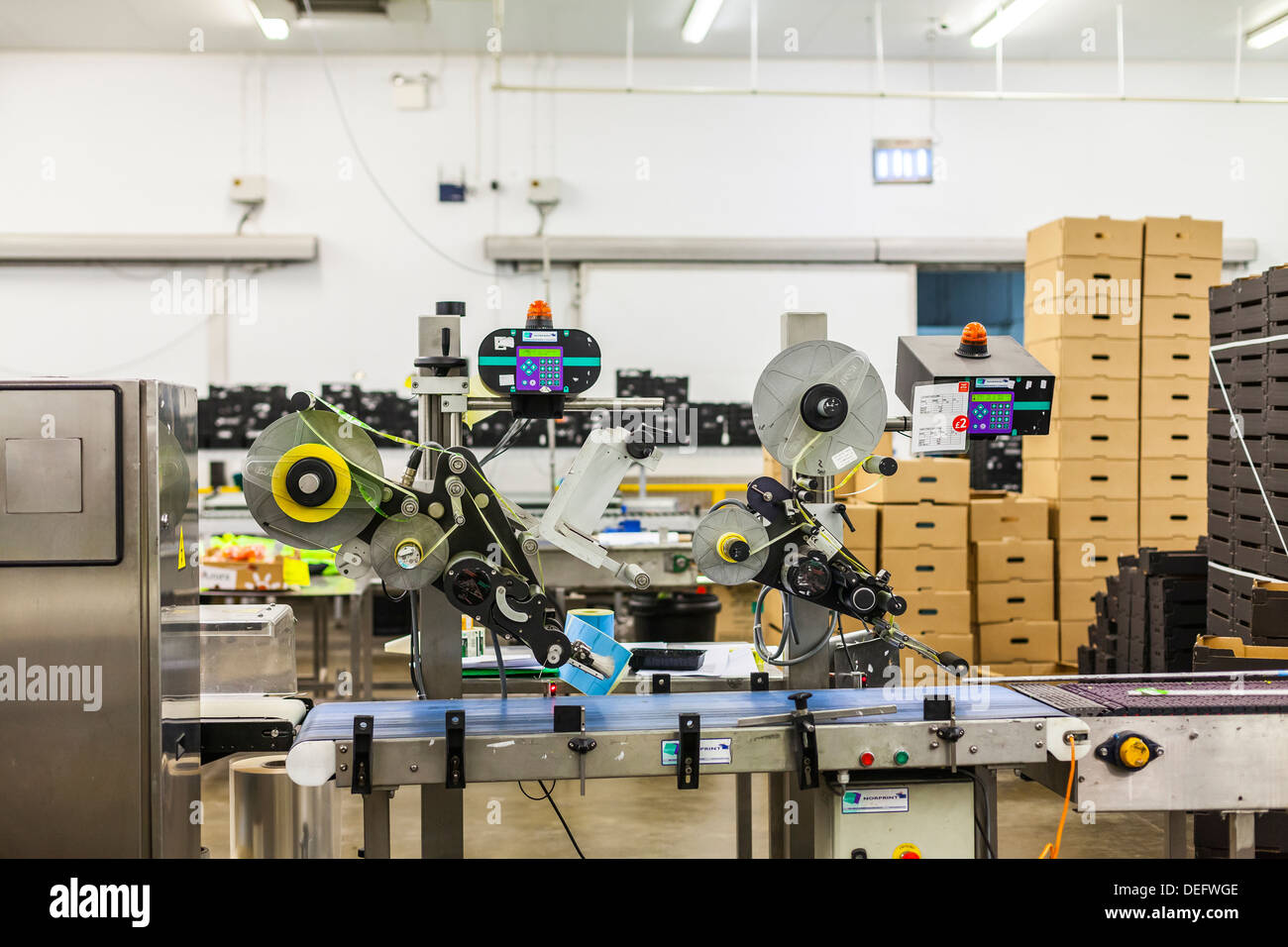 Food factory uk hi-res stock photography and images - Alamy