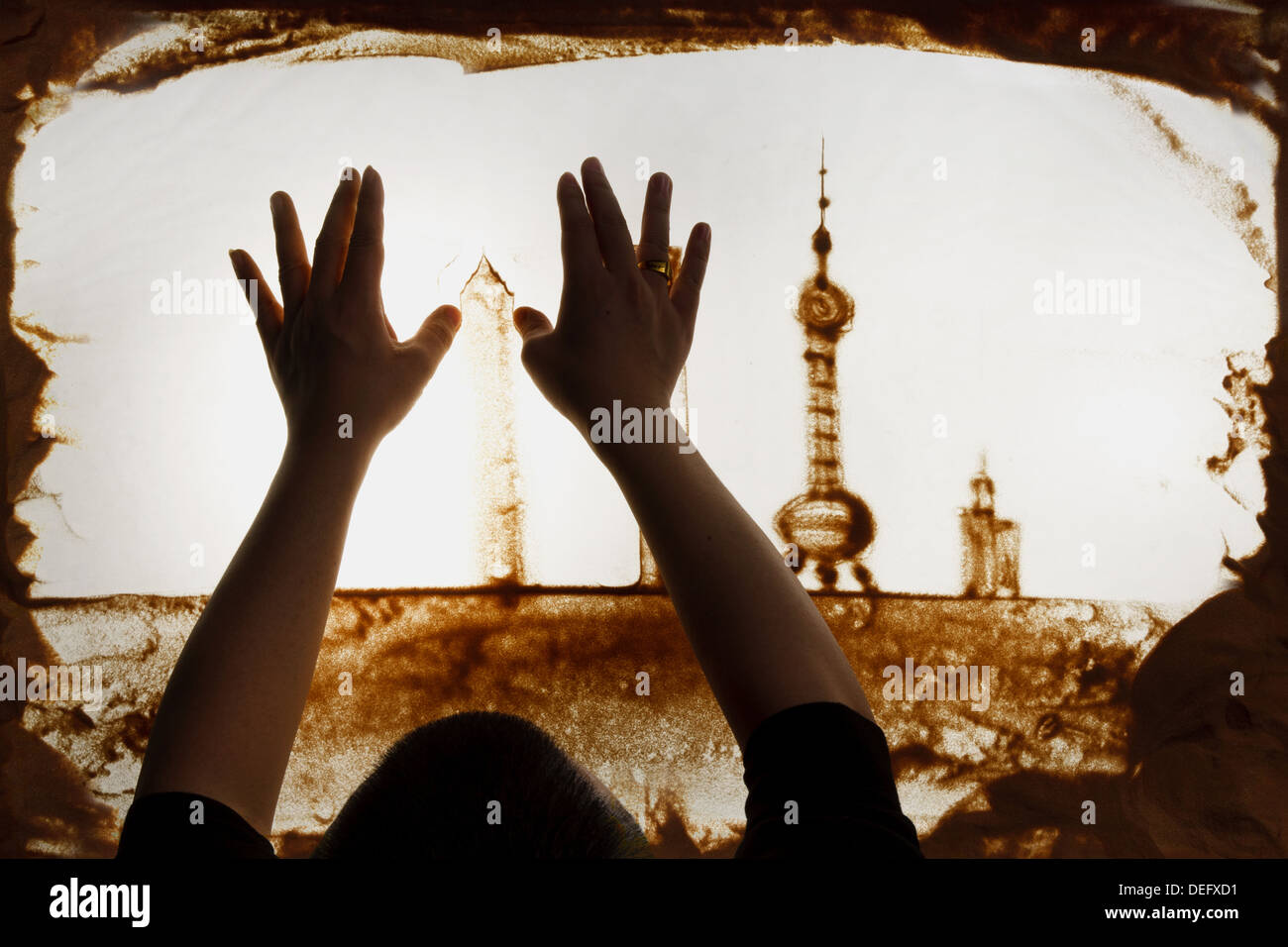 Pearl studio shanghai hi-res stock photography and images - Alamy