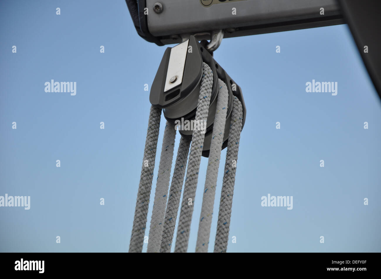Rope ropes sheet hi-res stock photography and images - Alamy