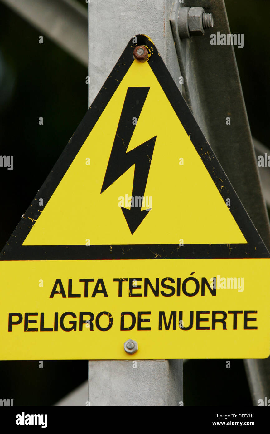High tension danger death sign hi-res stock photography and images - Alamy