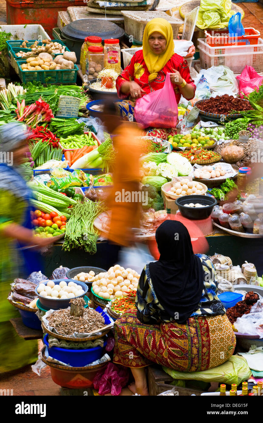 Kota bharu traditional market hi-res stock photography and images - Alamy