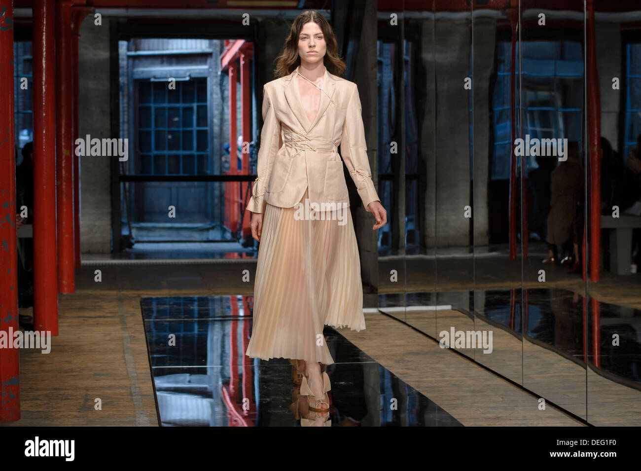 Christopher kane designer hi-res stock photography and images - Alamy