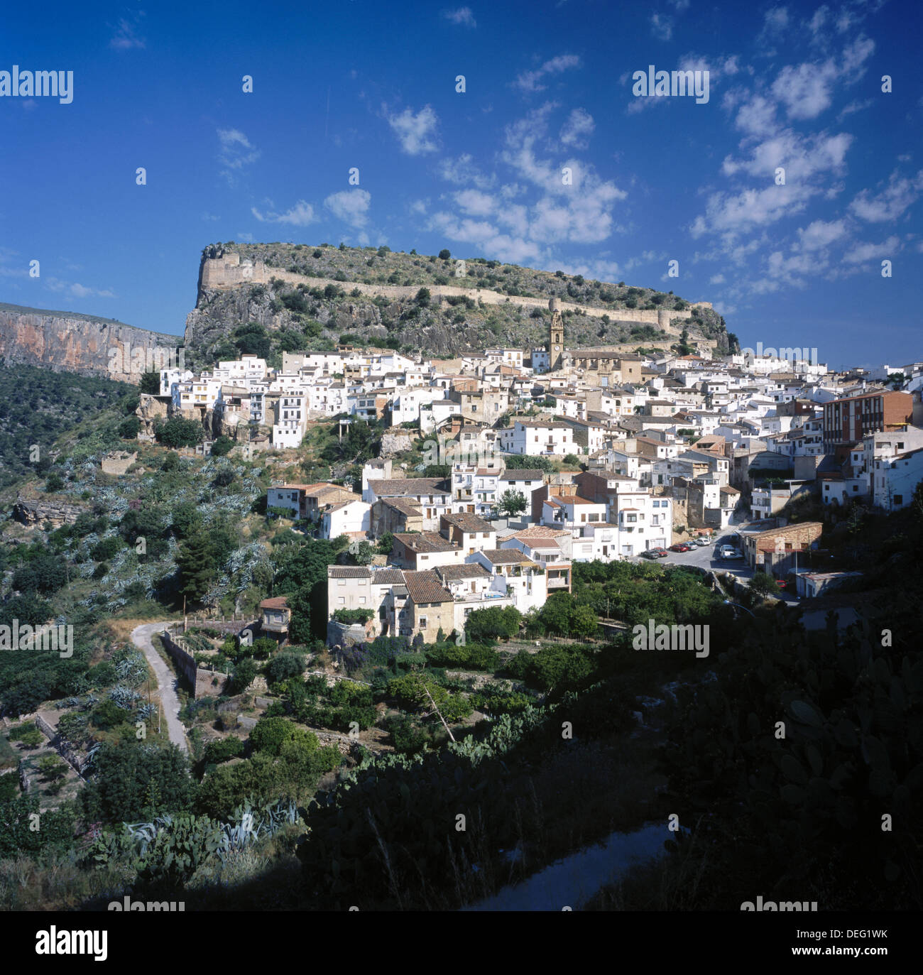 Chulilla valencia province spain hi-res stock photography and images ...