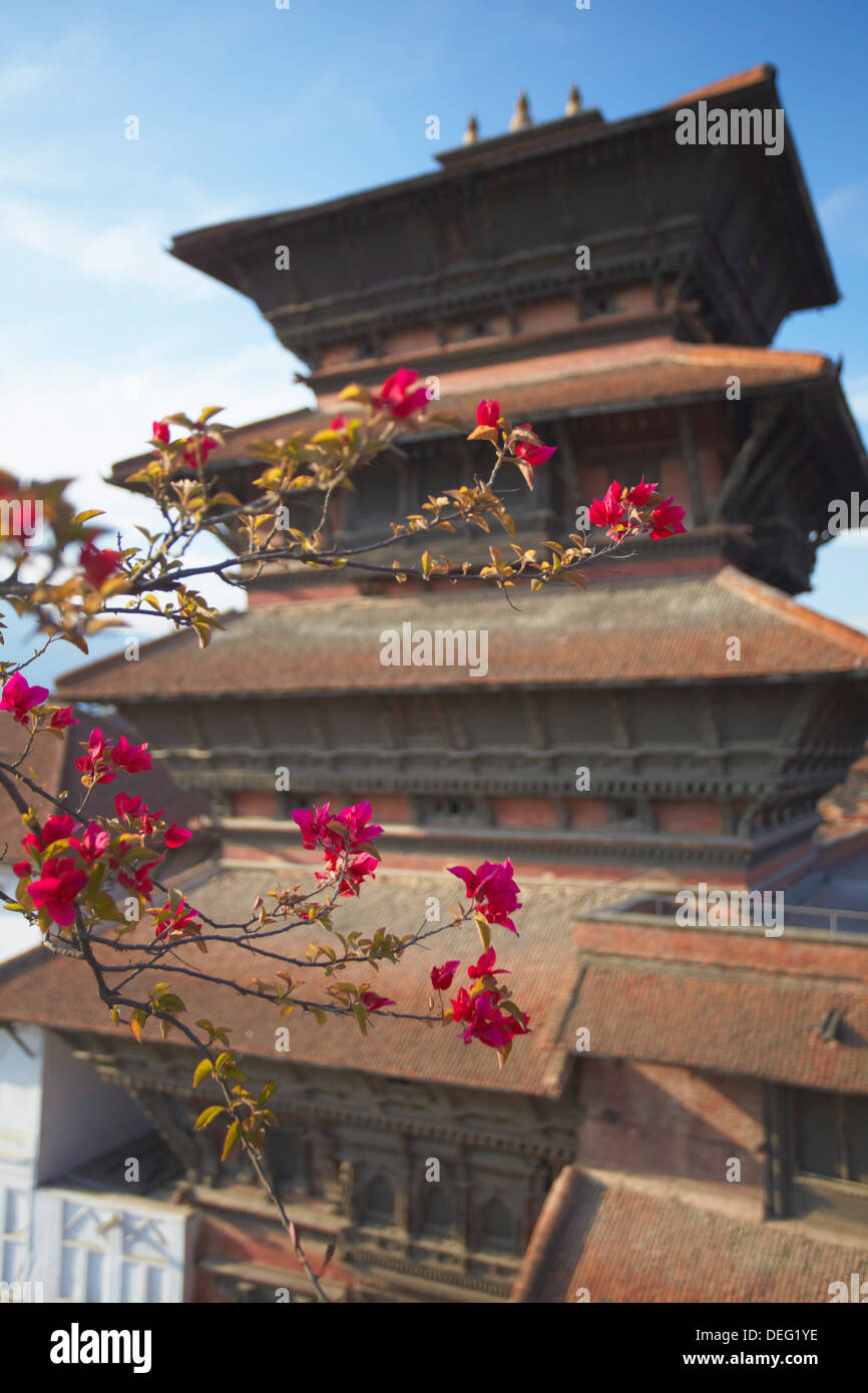 Basantapur tower on durbar square hi-res stock photography and images ...