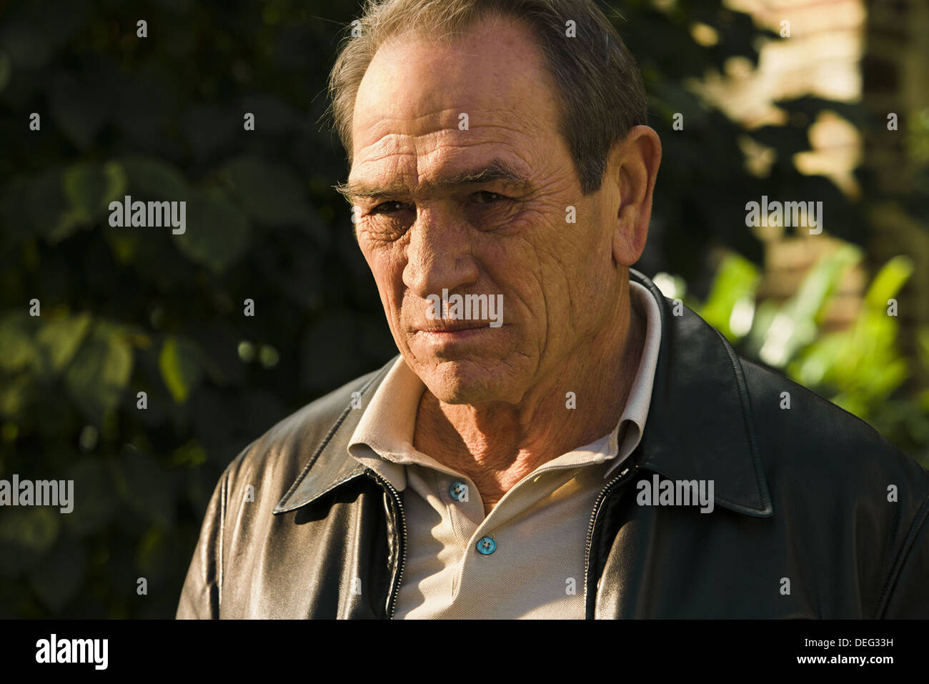 THE FAMILY (2013) TOMMY LEE JONES LUC BESSON (DIR) 011 MOVIESTORE ...
