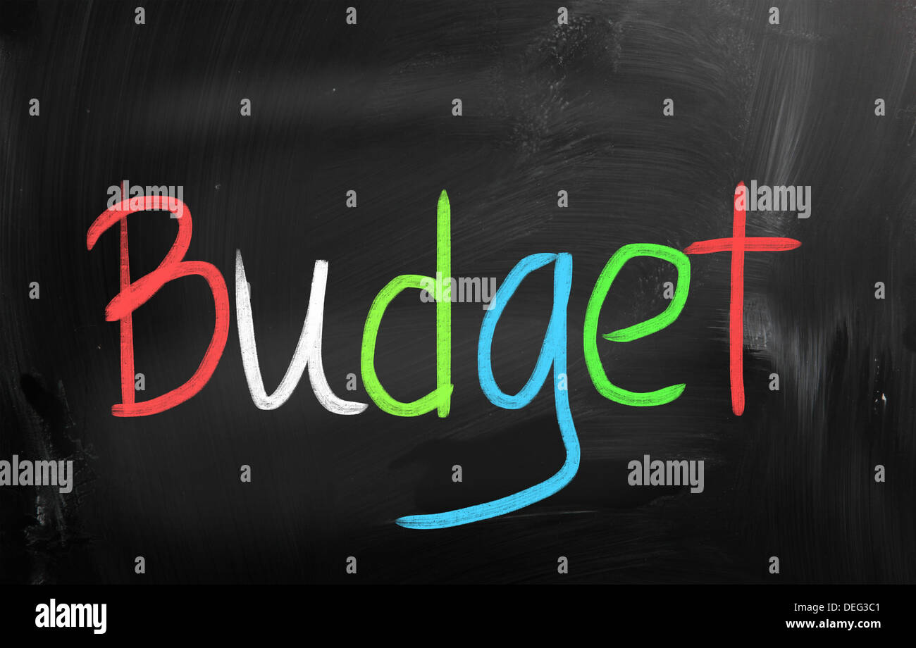 Budget handwritten with chalk on a blackboard Stock Photo - Alamy