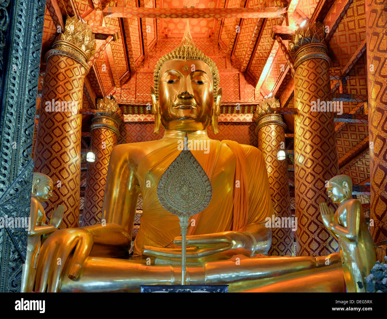 Wat Phanan Choeng, Ayutthaya, UNESCO World Heritage Site, Thailand ...