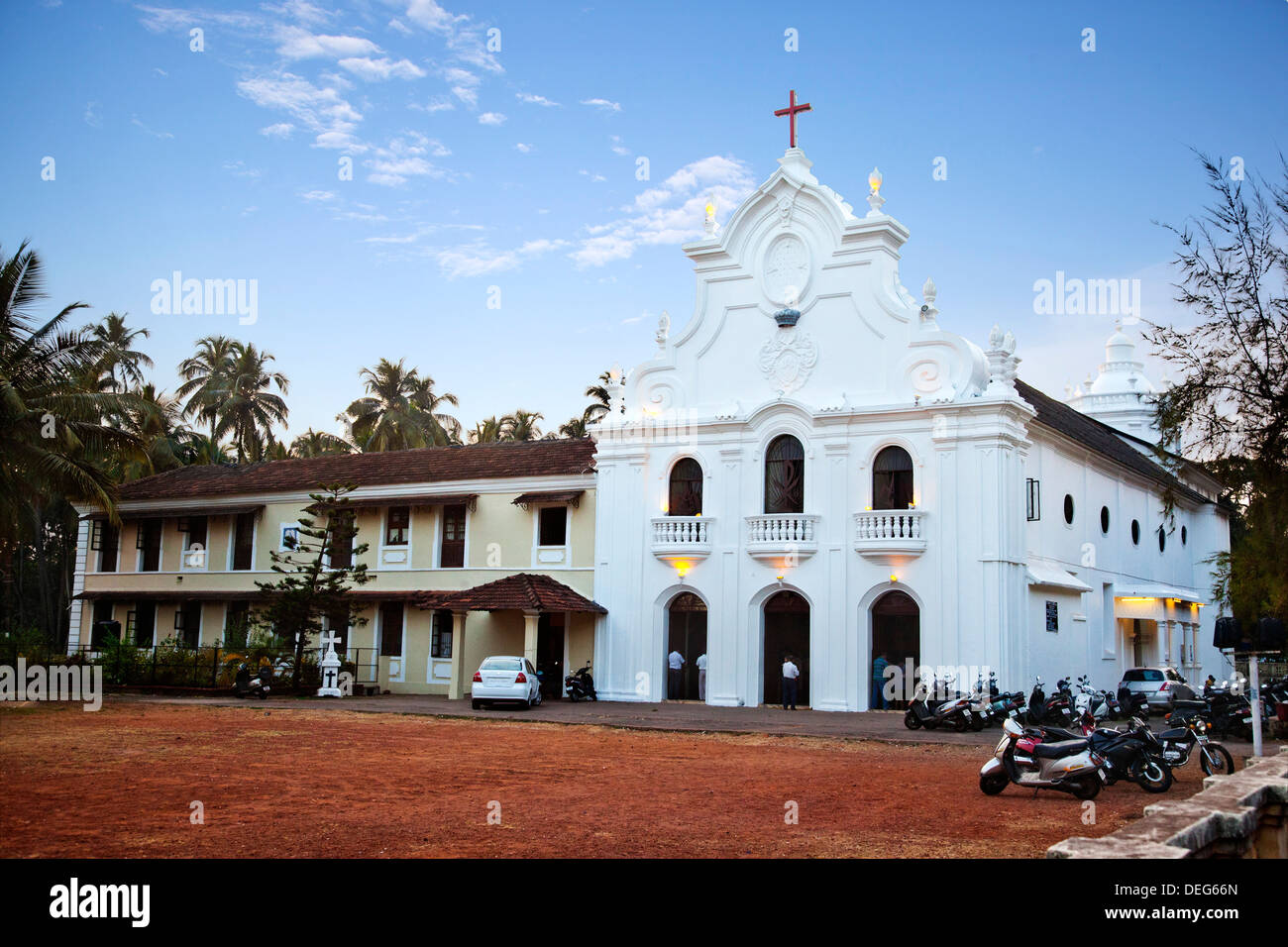 Church of our lady of miracles hi-res stock photography and images - Alamy