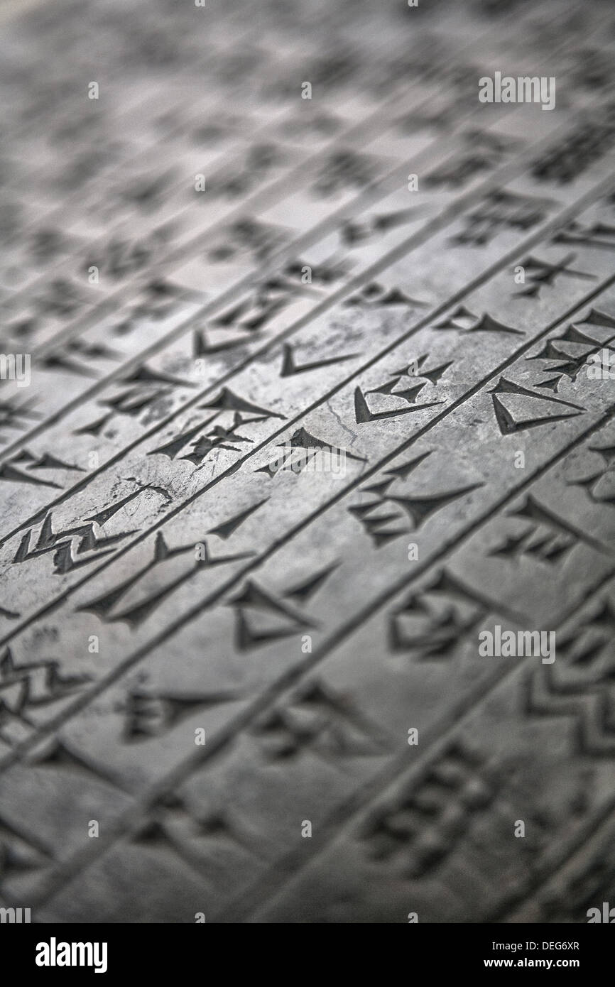 Old persian writing hi-res stock photography and images - Alamy