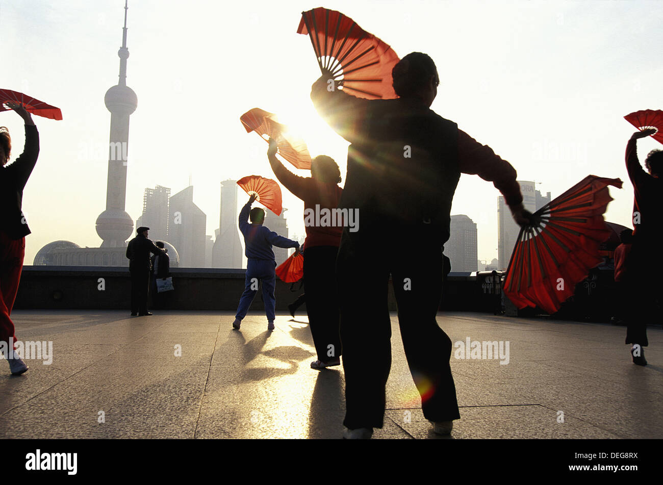 Tai chi silhouette hi-res stock photography and images - Alamy