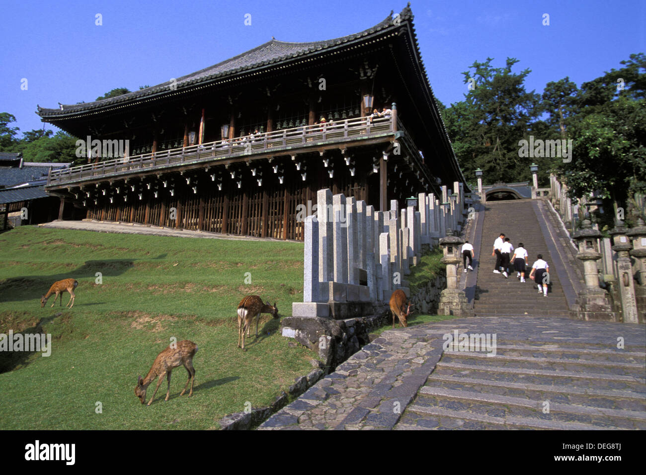 Japan architecture temple ancient hi-res stock photography and images ...