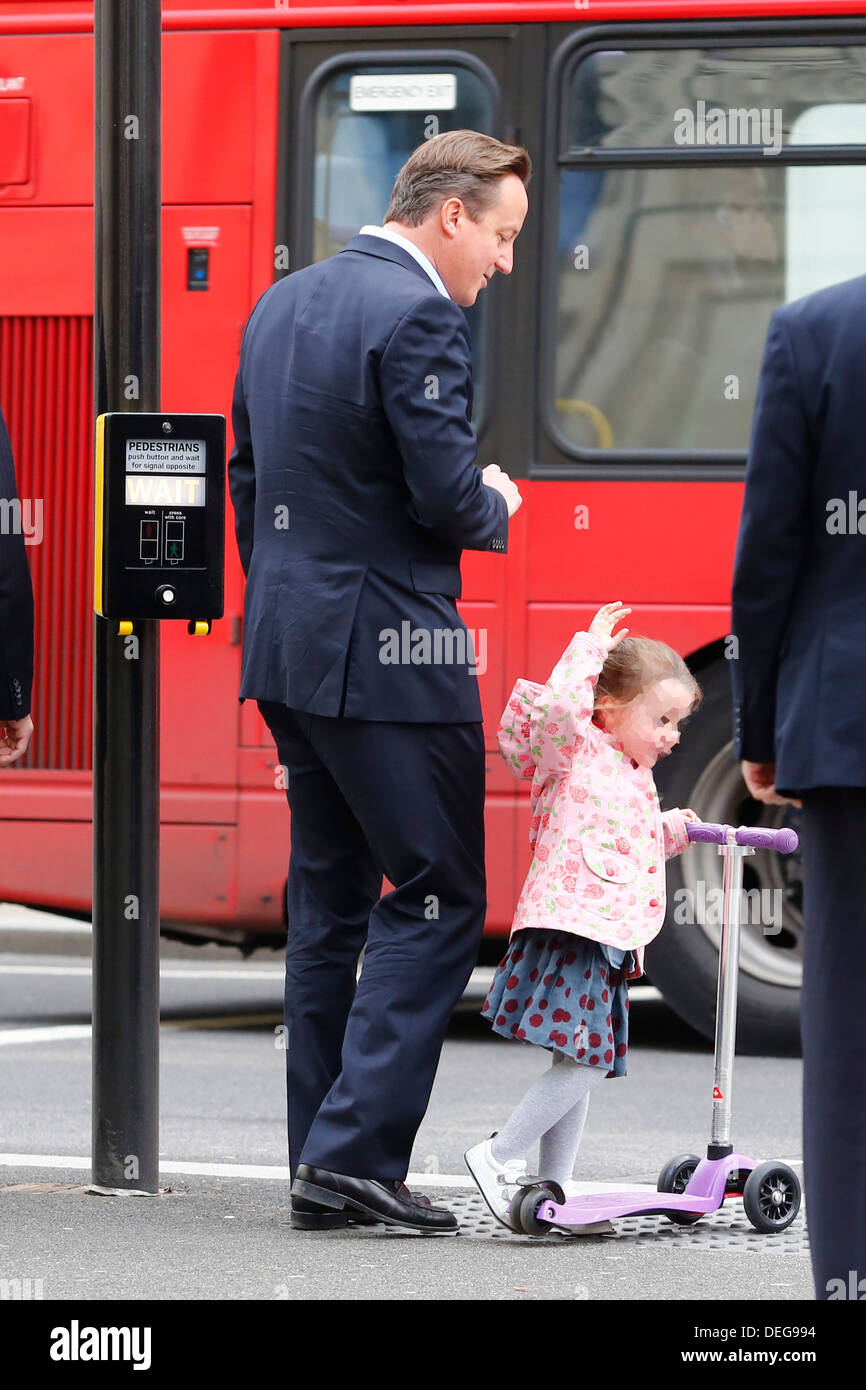 Florence cameron father david cameron hi-res stock photography and ...