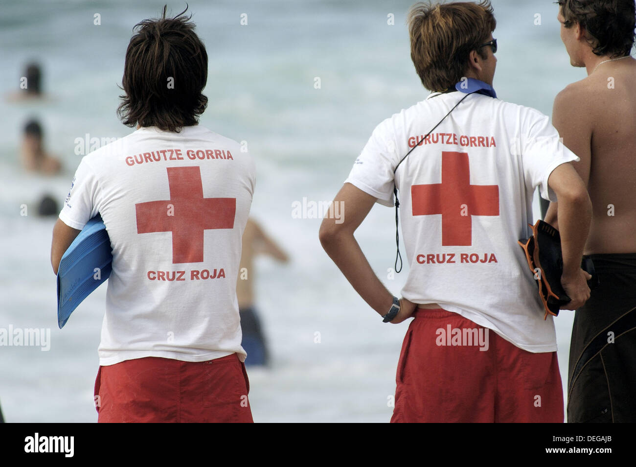 Lifeguards red cross hi-res stock photography and images - Alamy