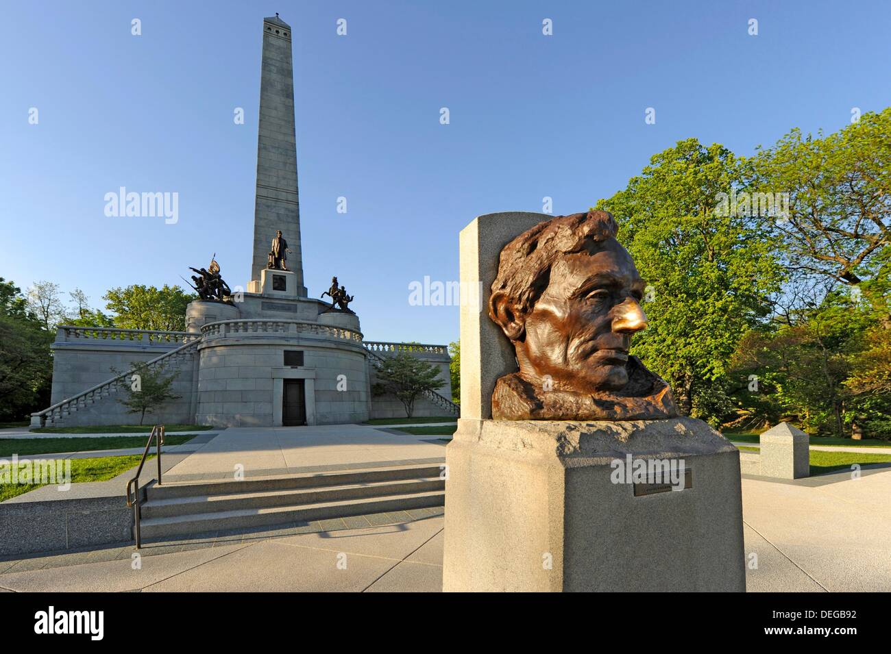 Oak ridge cemetery abraham lincoln hi-res stock photography and images ...