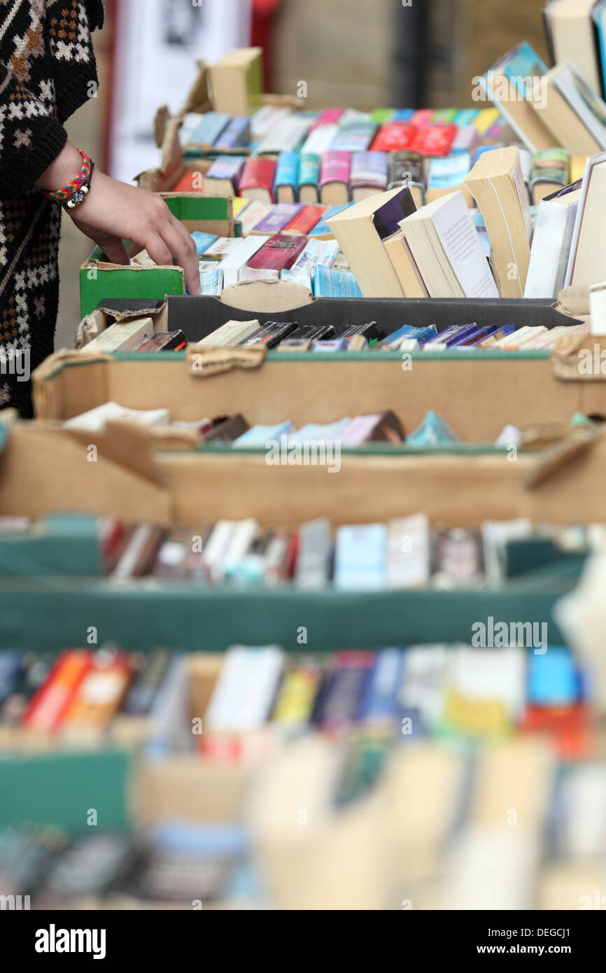 Used book sale Stock Photo - Alamy