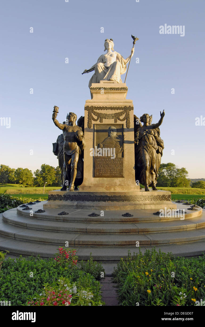 Senator William B Allison Monument on the grounds of the State Capitol ...