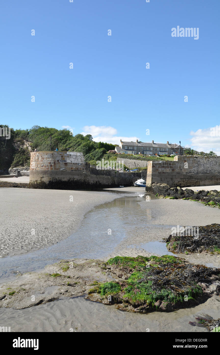 Charlestown beach hi-res stock photography and images - Alamy