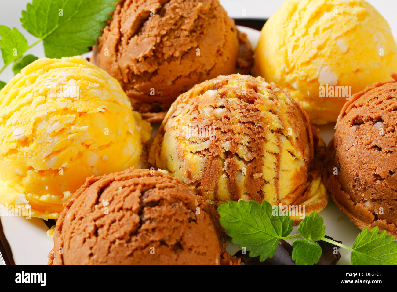 Scoops of ice cream - detail Stock Photo - Alamy