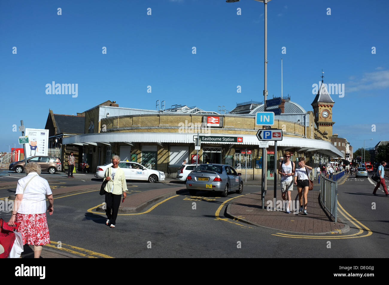 Eastbourne station hi-res stock photography and images - Alamy
