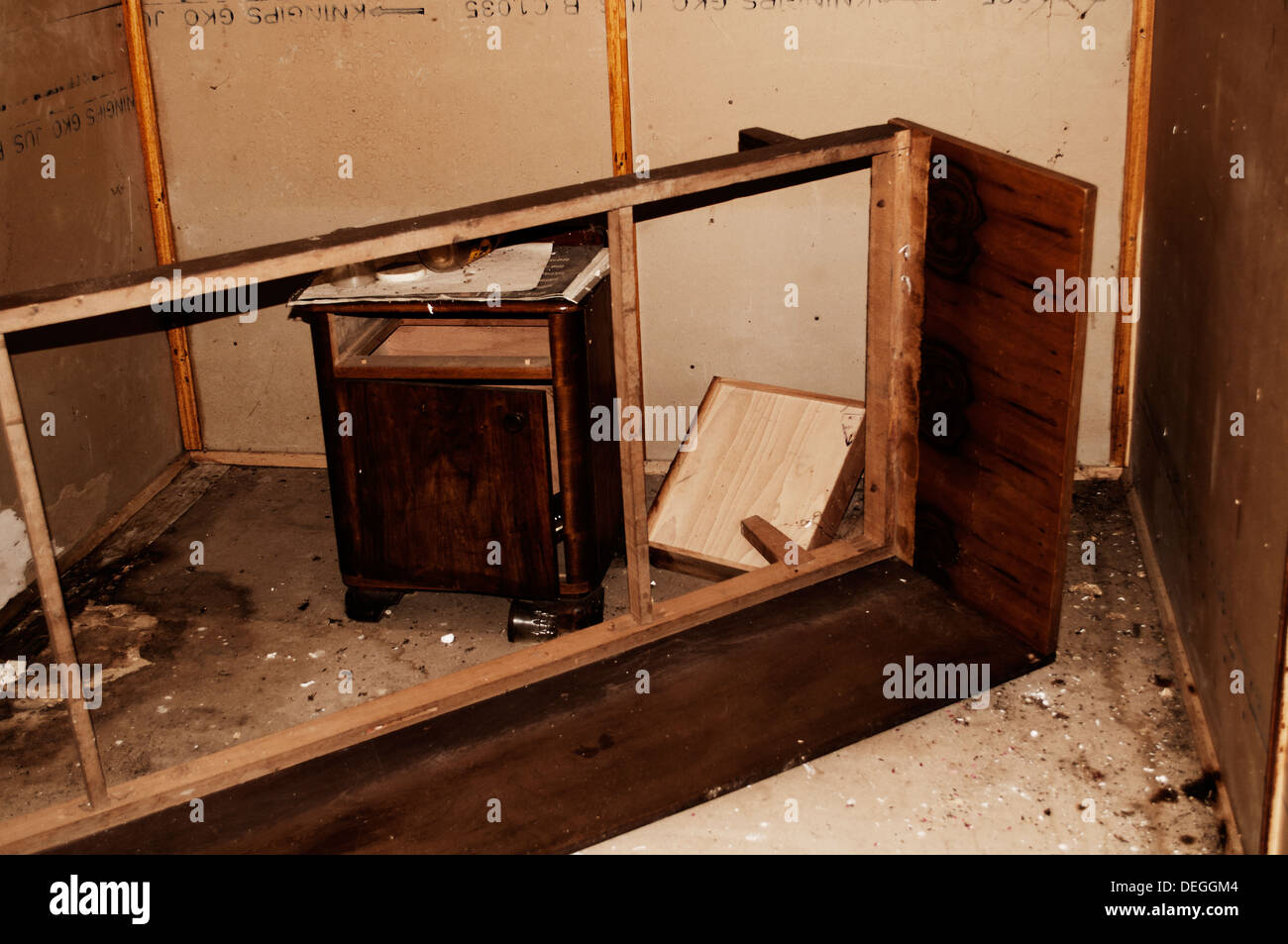 Old Wrecked House High Resolution Stock Photography and Images - Alamy