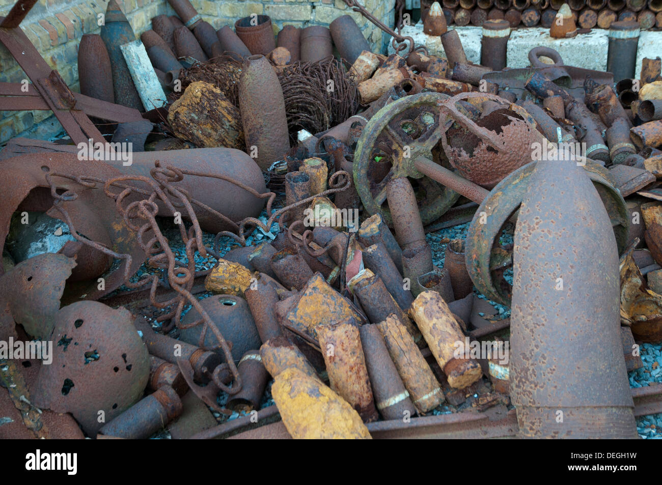 Ww1 shells hi-res stock photography and images - Alamy