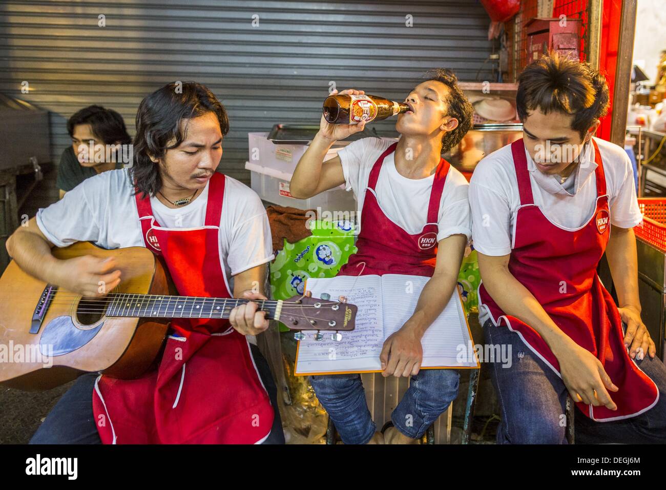 Sept. 18, 2013 - Bangkok, Thailand - Waiters in a restaurant in the ...
