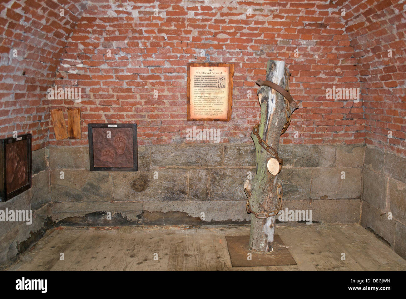 Warwick castle inside hi-res stock photography and images - Alamy