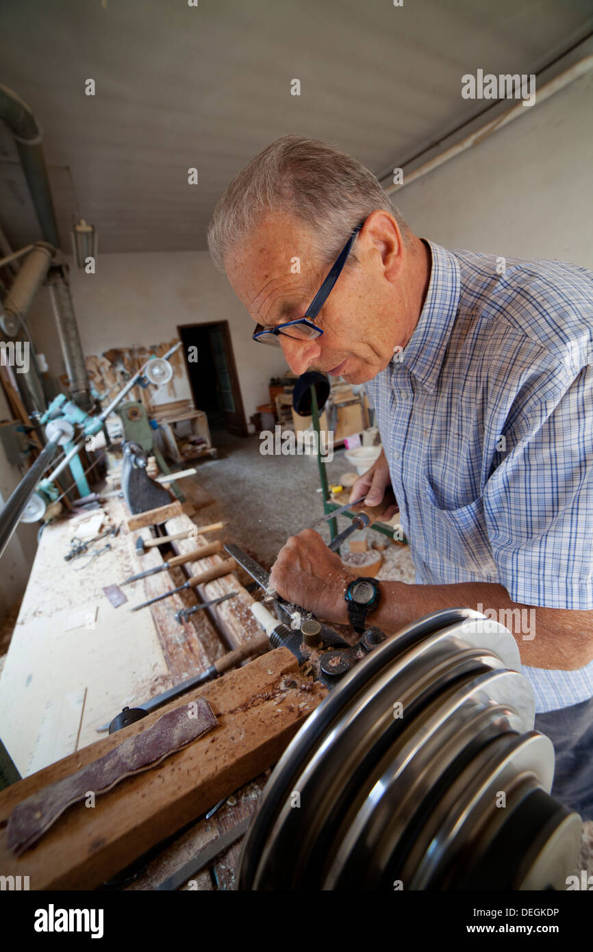 Furniture factory italy hi-res stock photography and images - Alamy