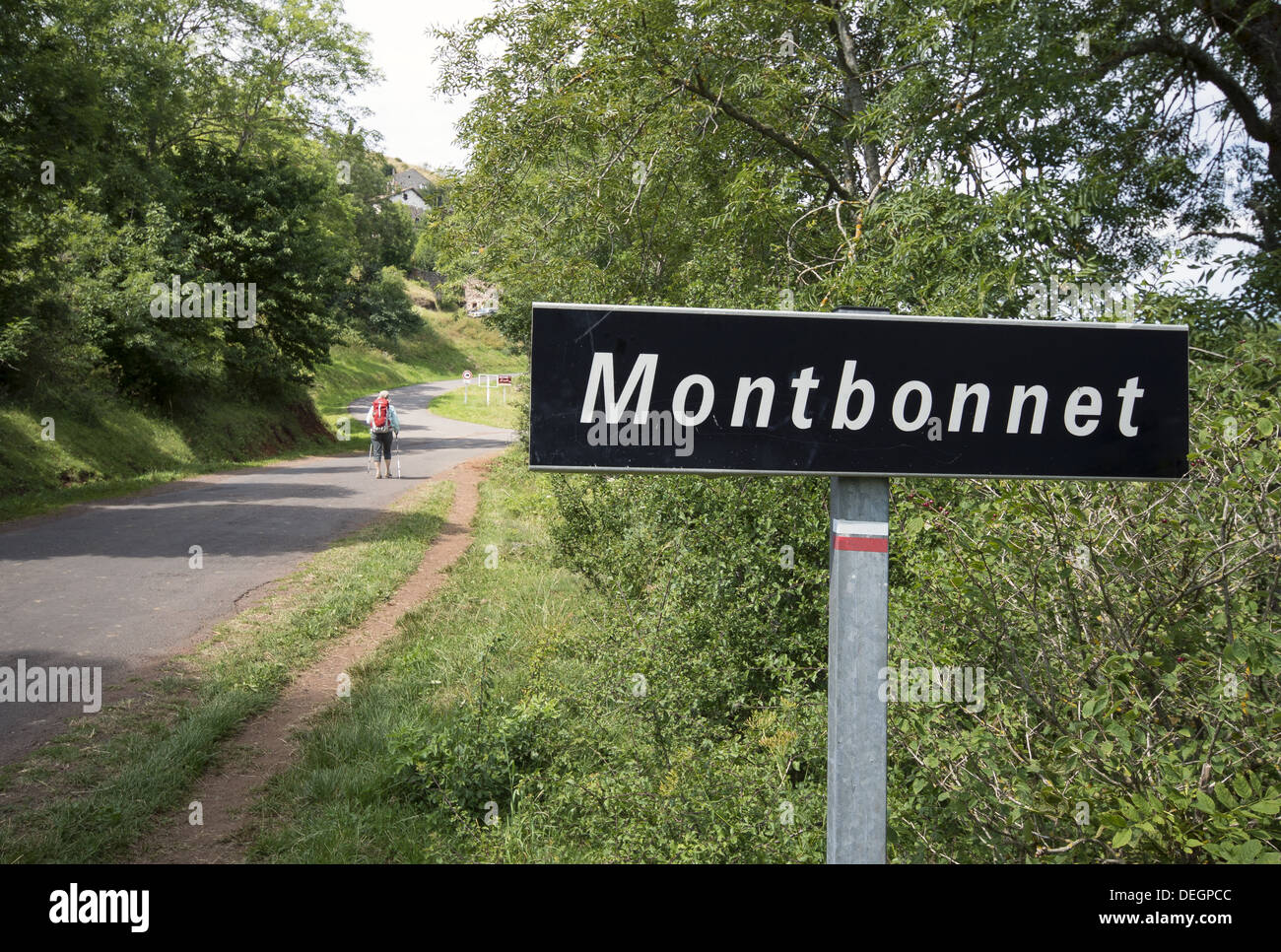 Signpost for Montbonnet on the GR65 walking route the Way of St James ...