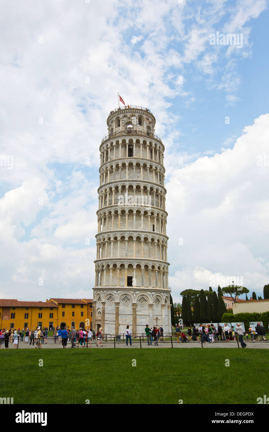 Tourists looking at a tower, Leaning Tower Of Pisa, Piazza Dei Miracoli ...