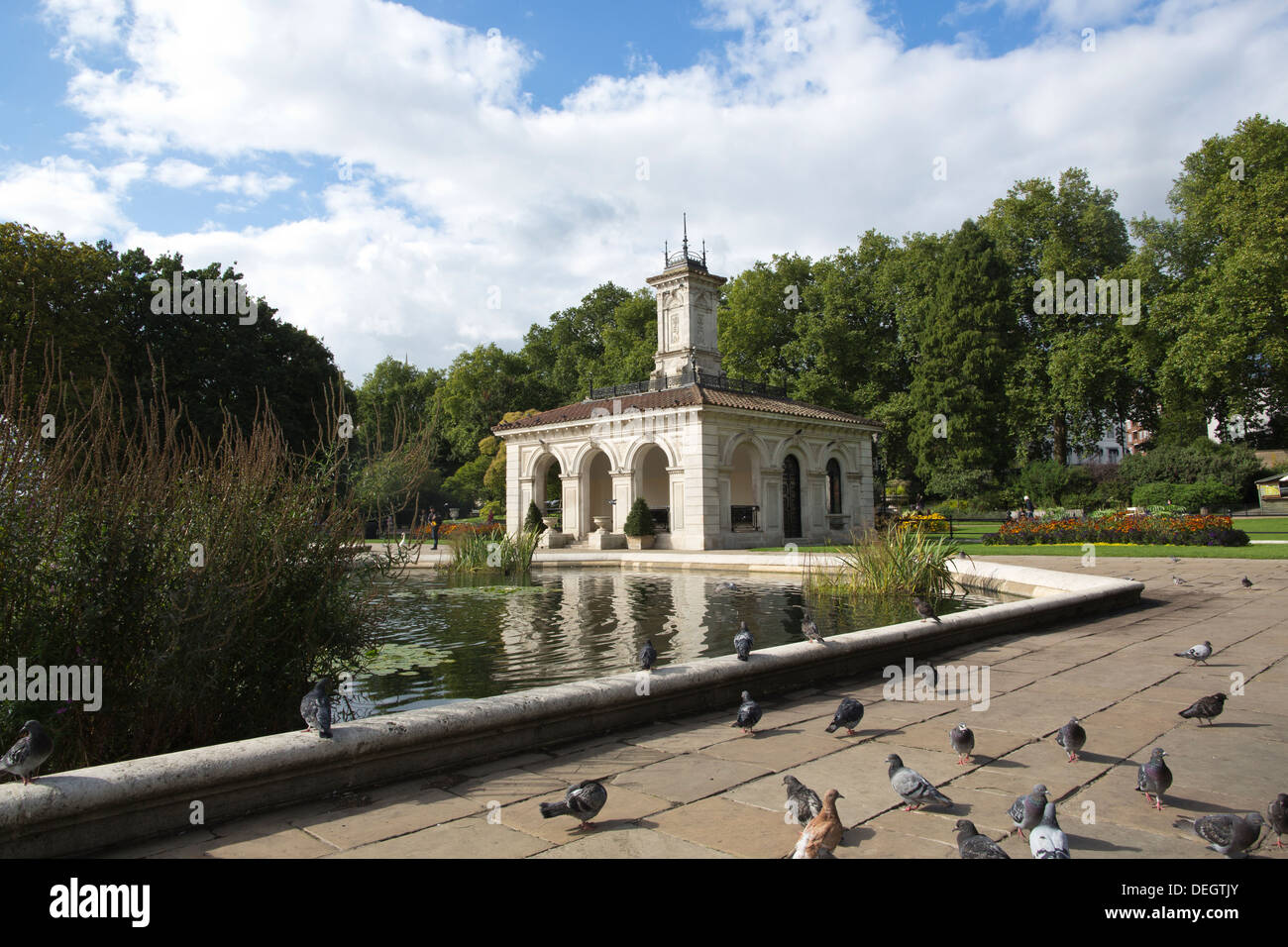 Pump House at Marlborough Gate, Kensington Gardens, London, England, UK ...