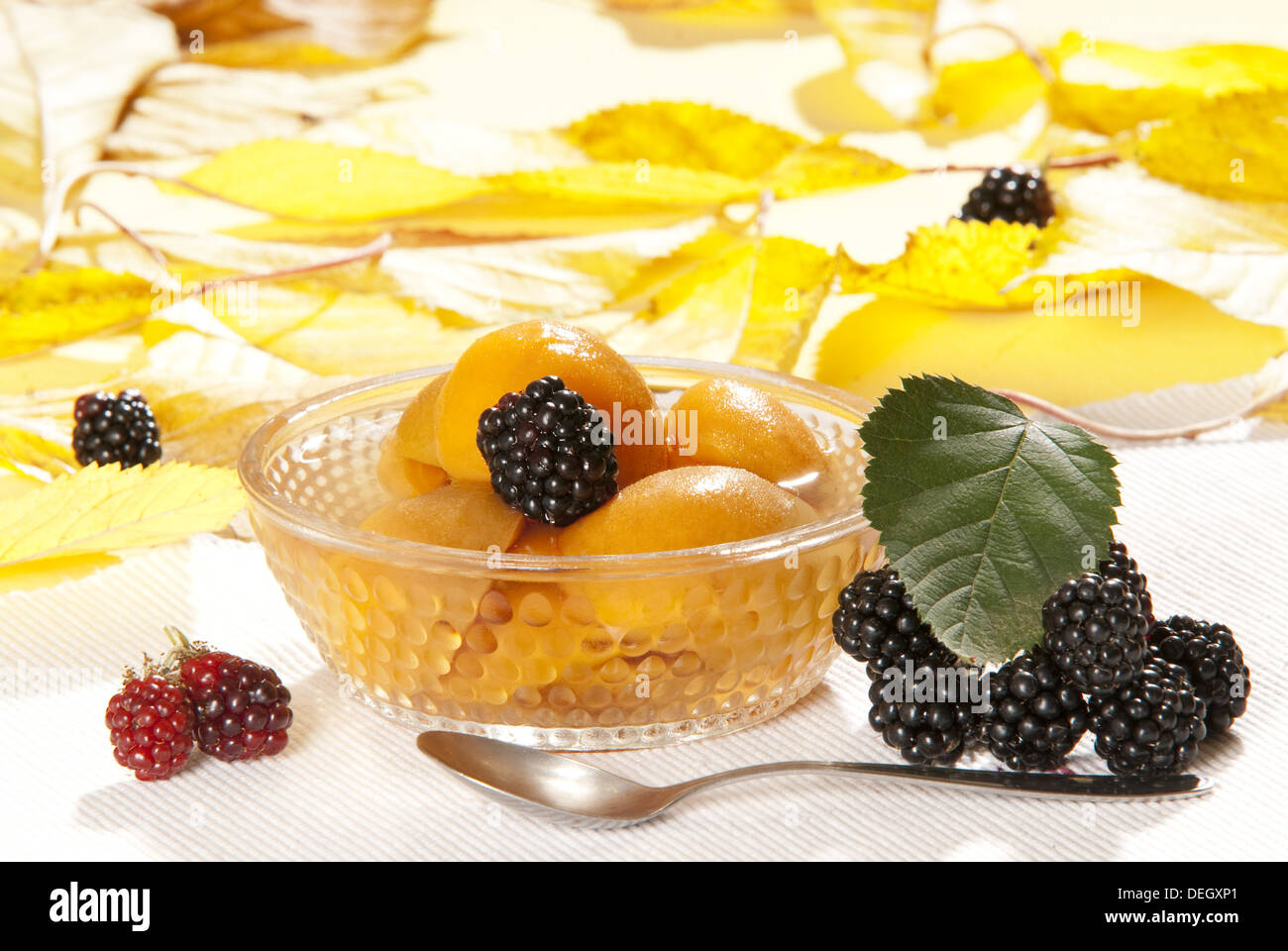 Canned fruit hi-res stock photography and images - Alamy