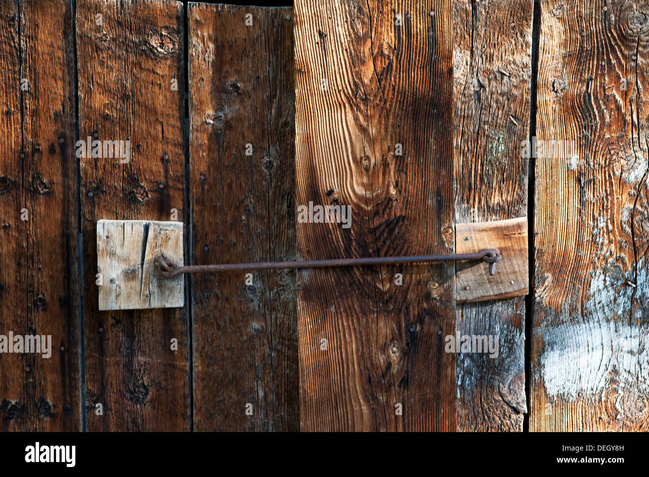 Latched doors hi-res stock photography and images - Alamy