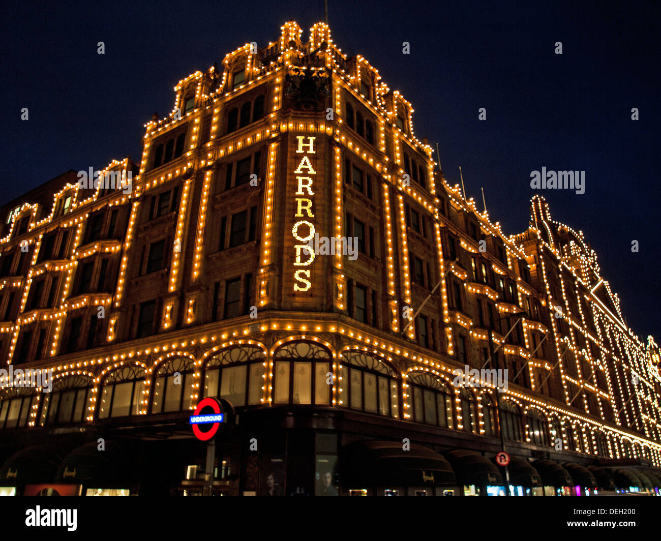 London underground sign harrods knightsbridge hi-res stock photography ...