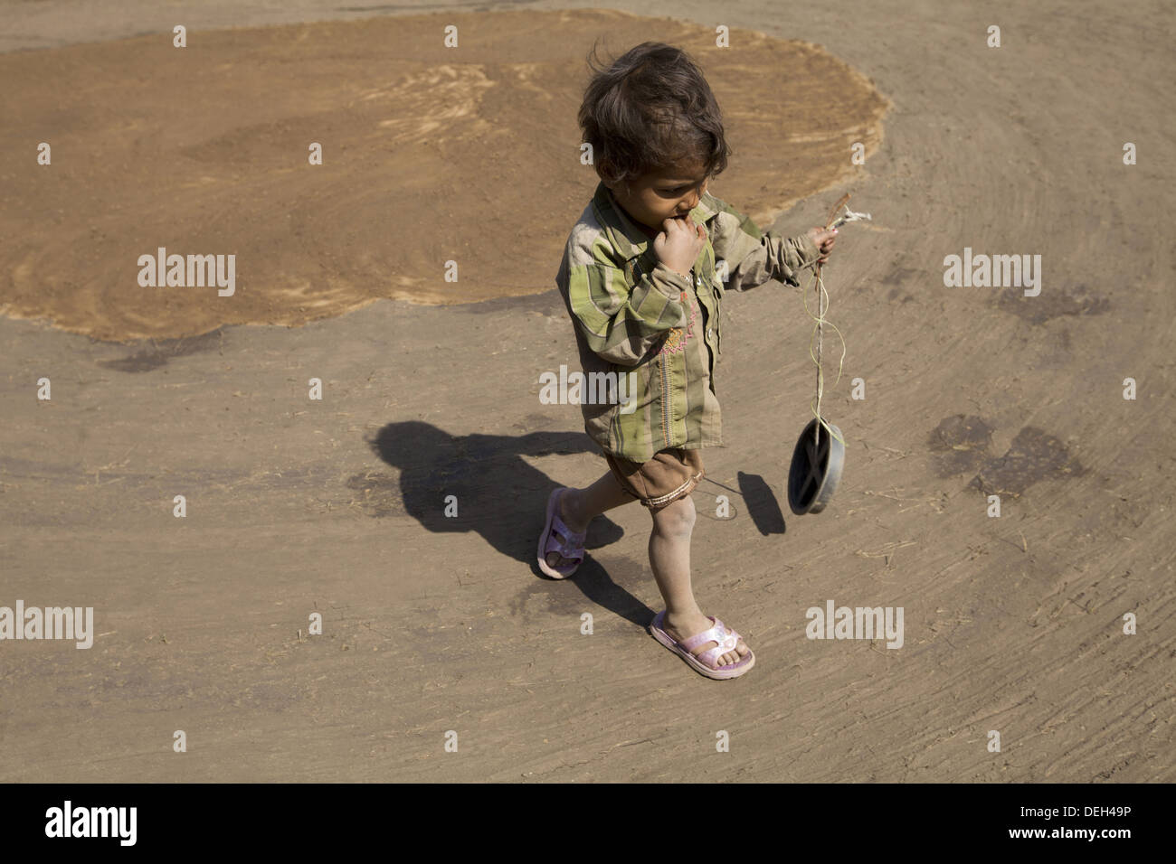 Child, Bhil tribe, Madhya Pradesh, Chada near Mandala district, India ...