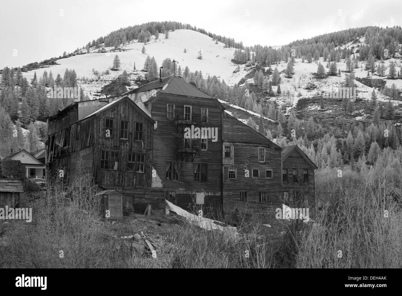 Rocky mountain ghost town hi-res stock photography and images - Alamy