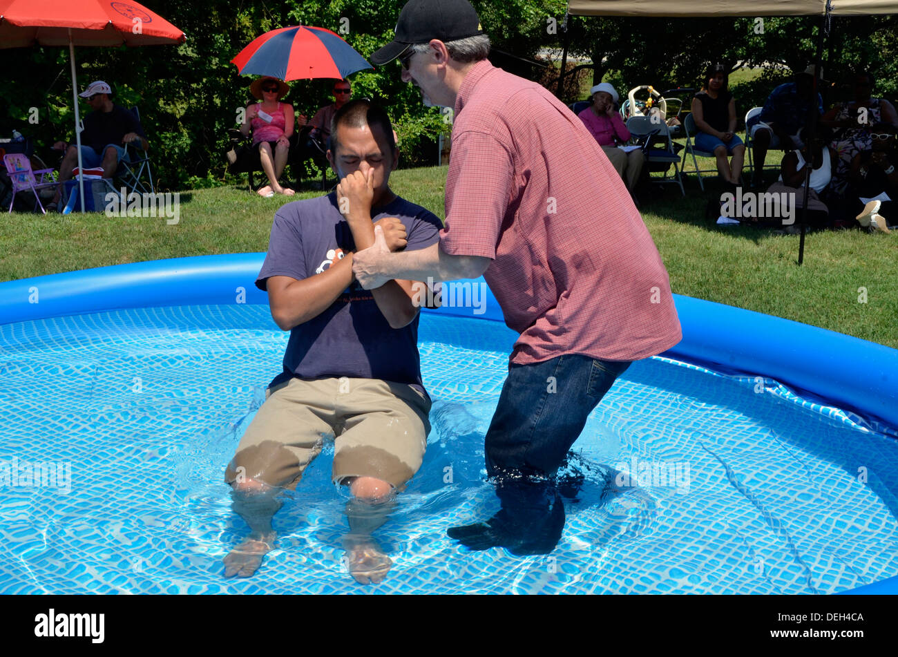 Jesus baptize hi-res stock photography and images - Alamy