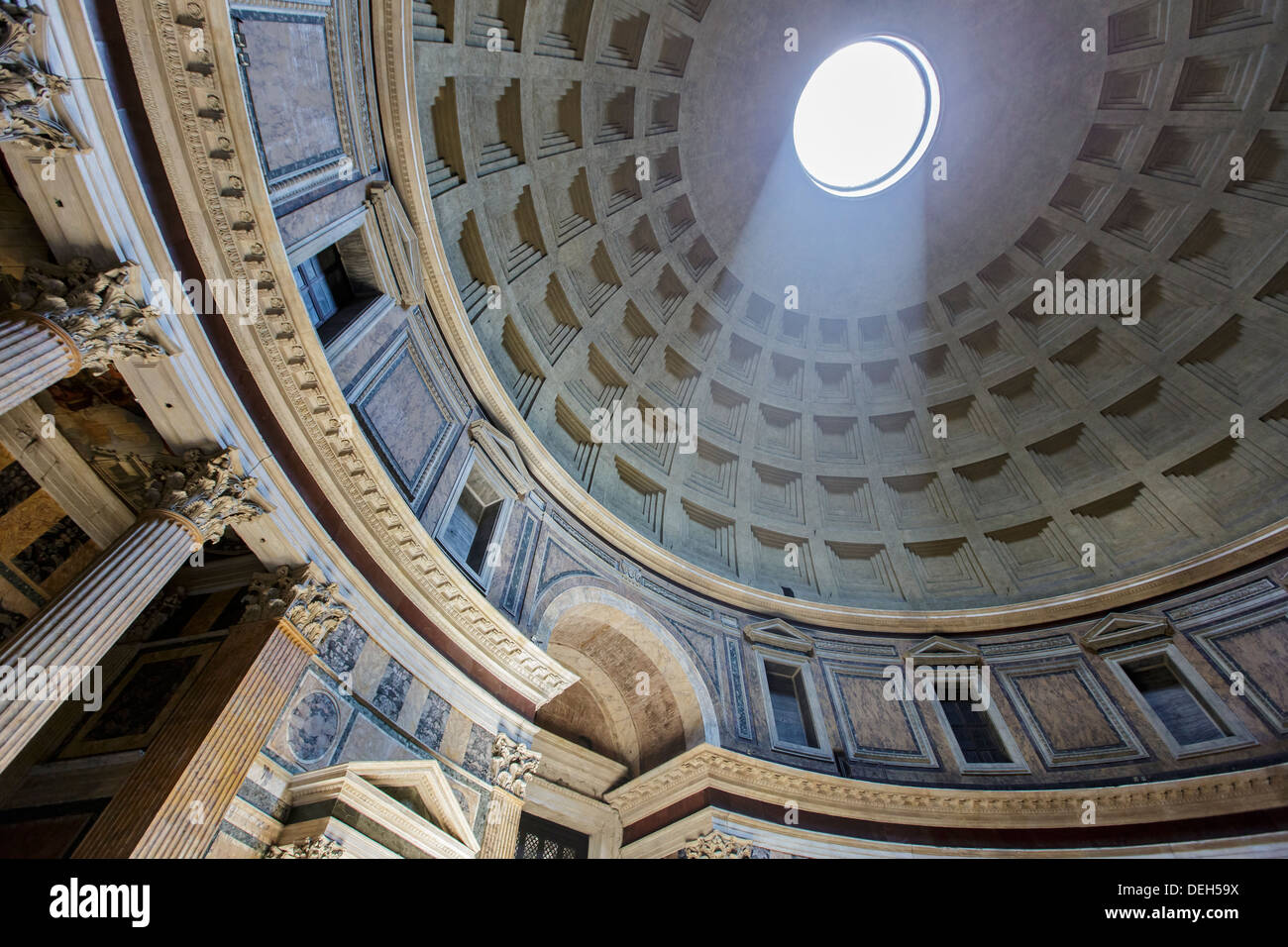 Beam in the dome of the pantheon hi-res stock photography and images ...