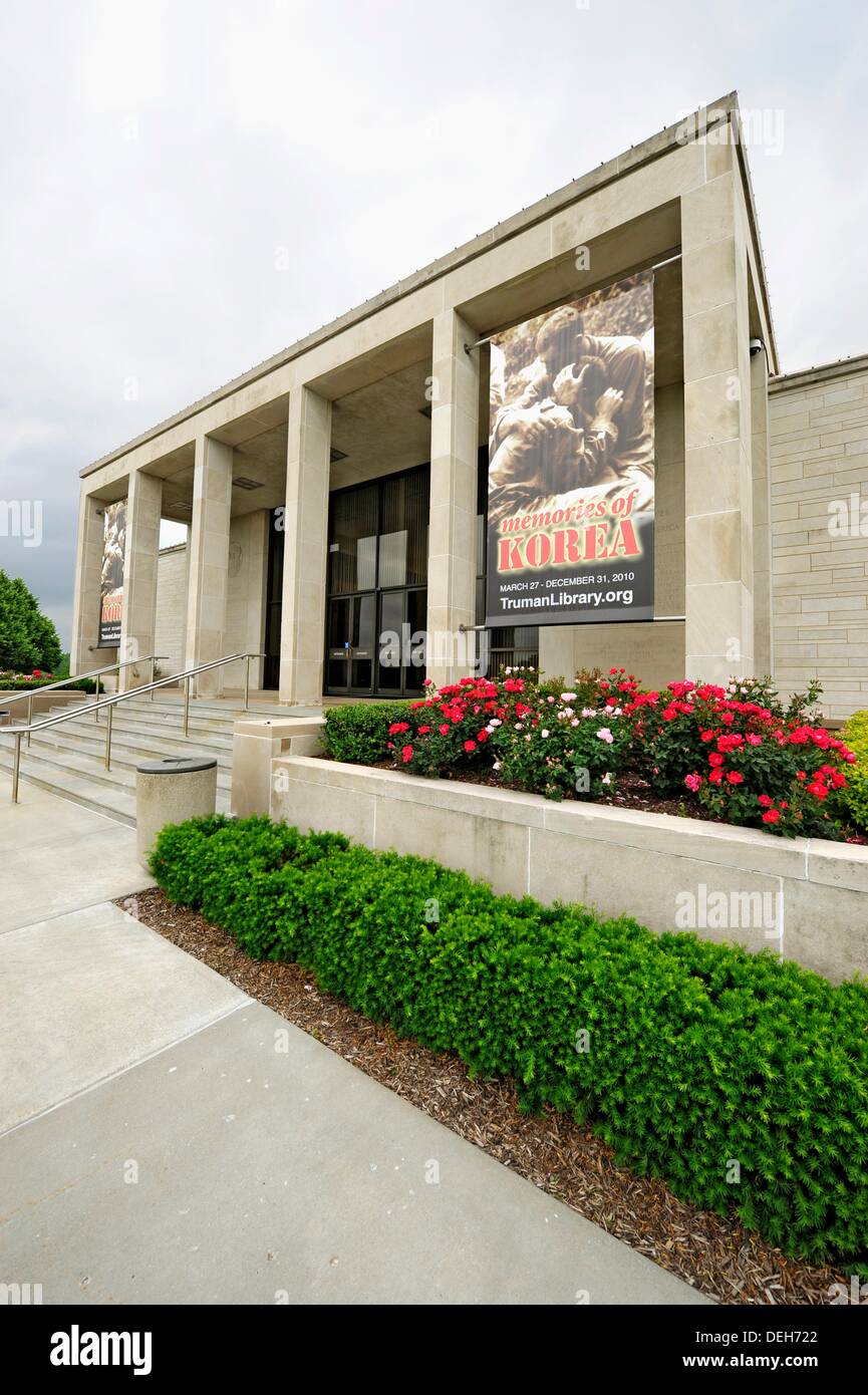 Truman presidential museum hi-res stock photography and images - Alamy