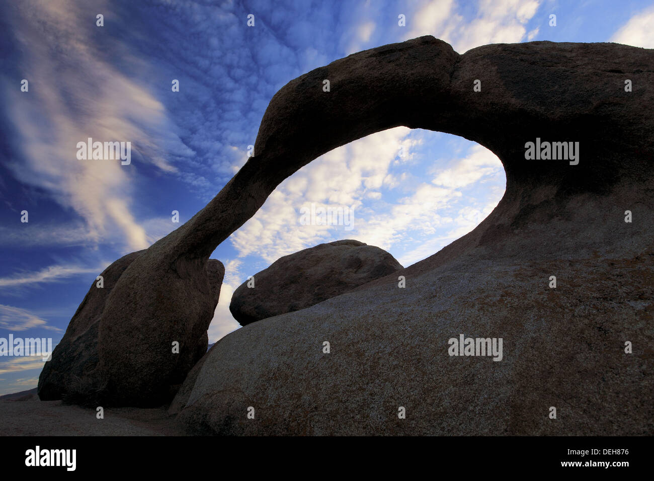 Fragil rock hi-res stock photography and images - Alamy
