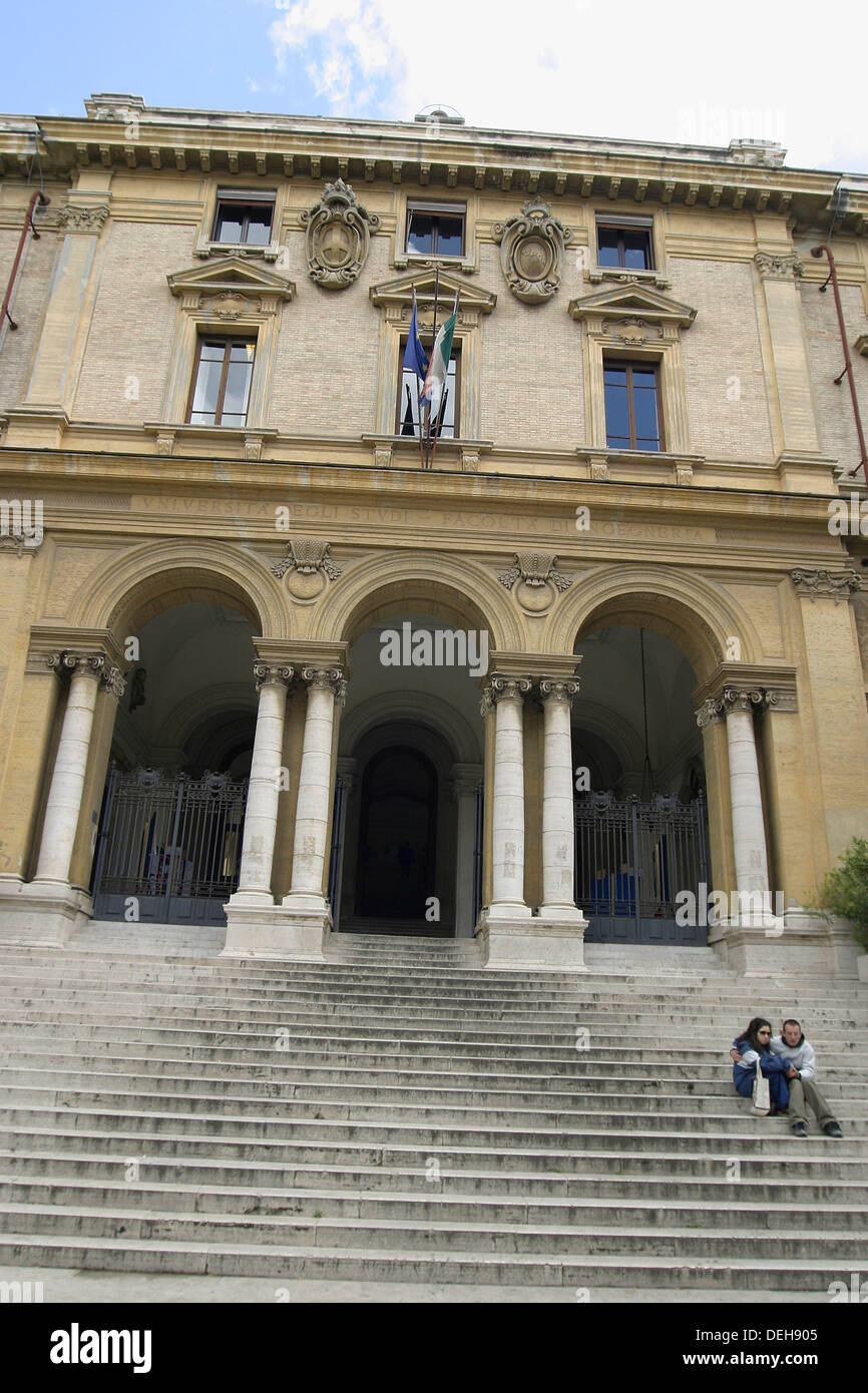 University rome facade hi-res stock photography and images - Alamy